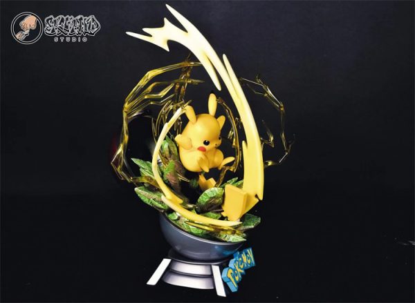 Showhand Pokemon Pikachu Resin Statue - Devilness Toys