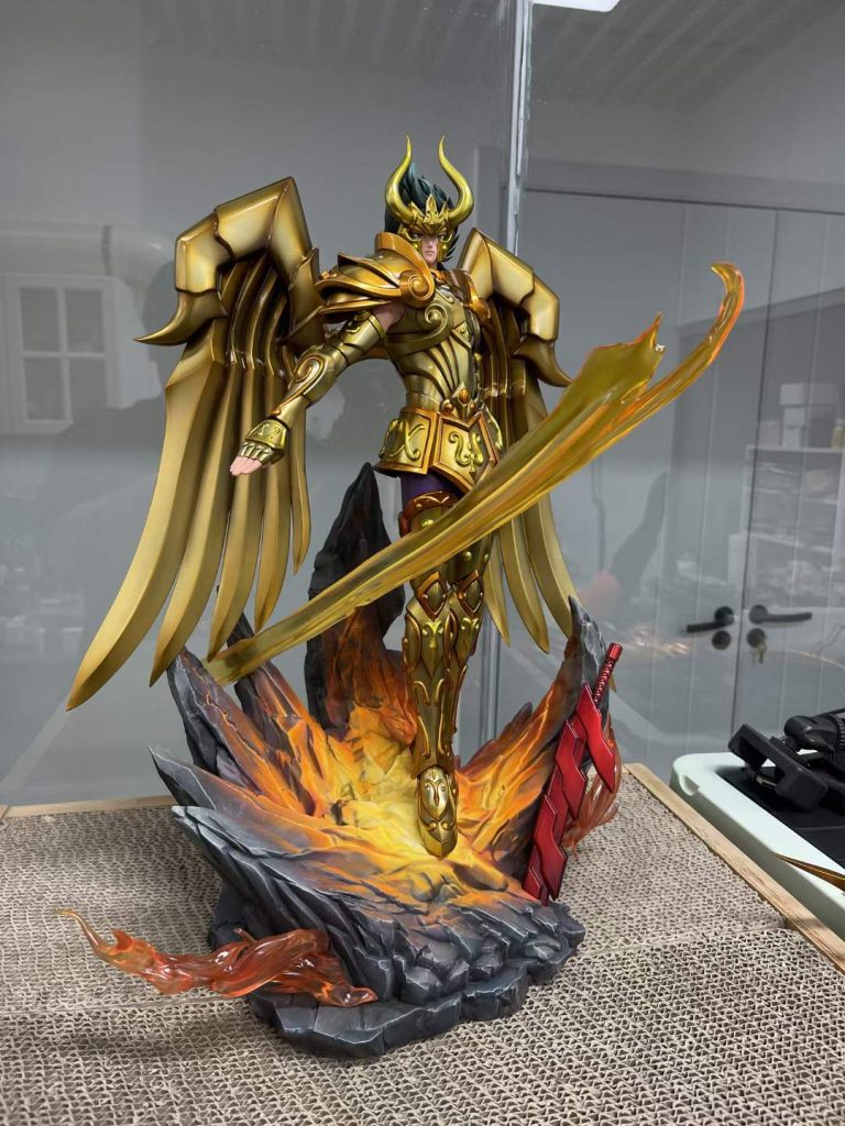 WWF Studio Saint Seiya: Soul of Gold God Cloth Capricorn Shura Resin ...